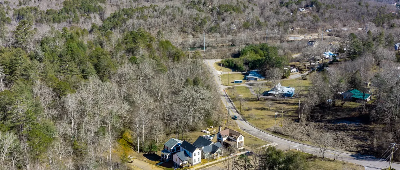 The Perfect Central Location - Sanctuary Village Franklin NC